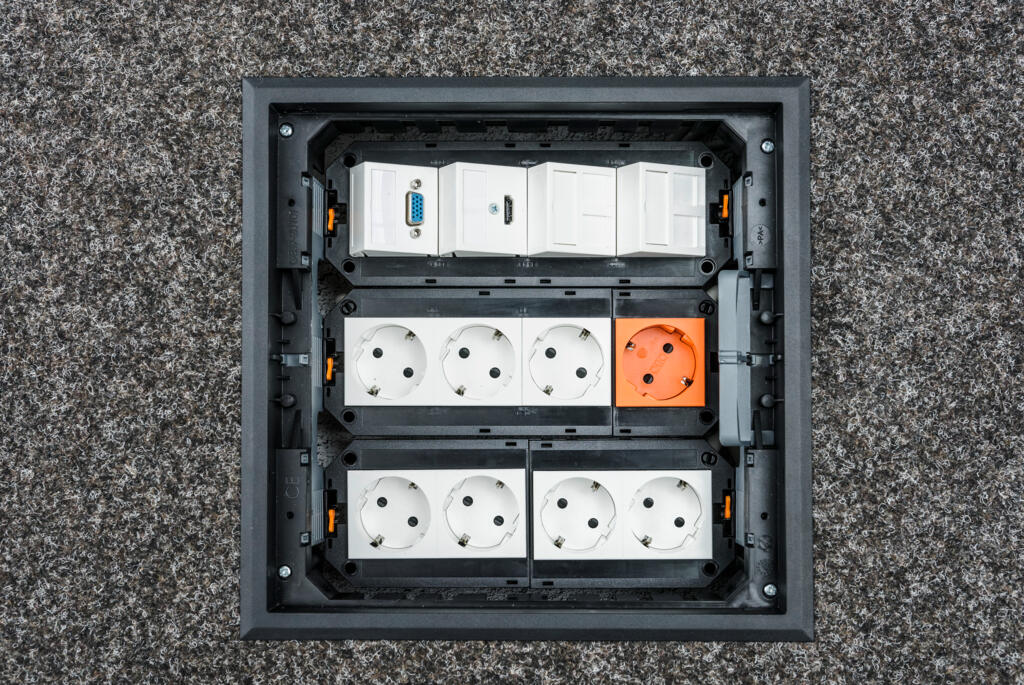 Universalträger - Installationsgehäuse und -träger | OBO